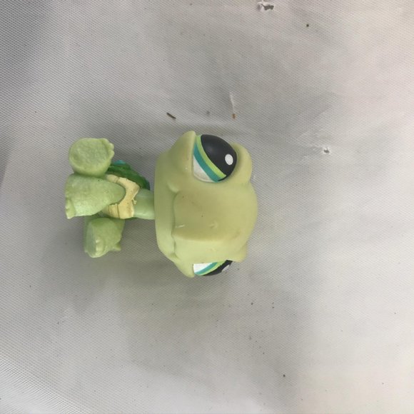 Littlest Pet Shop | Toys | Vintage Lps Green Turtle Toy Figurine 206 ...